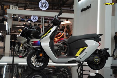 Eicma 2022 Zeeho Ae6 Ο μικρός αδερφός Motomag