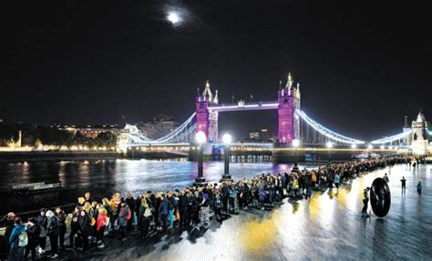 오늘 여왕 장례식 英일상 멈춘다 백화점 닫고 공항 이착륙 중단