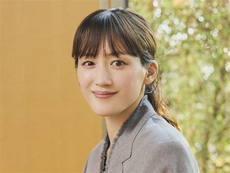 （写真）綾瀬はるかが40歳に 美しさで魅了した30代最後の1年を振り返り！ エンタメ コラム ｜クランクイン！