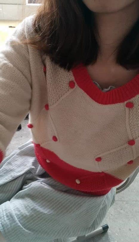 教室露出 老规矩咯热度高就有后续大尺度咯 同学要 Tumbex