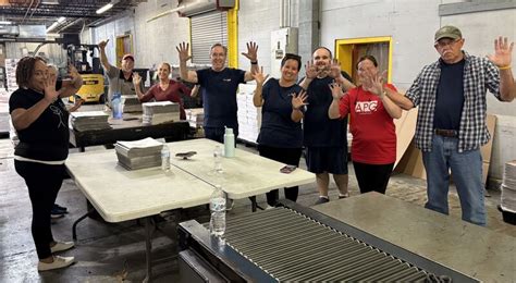 Teamwork Makes The Dream Work Cheesy I Know But When You Get Sales People Circ Folk Sports