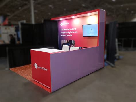 Open Table Custom Exhibits