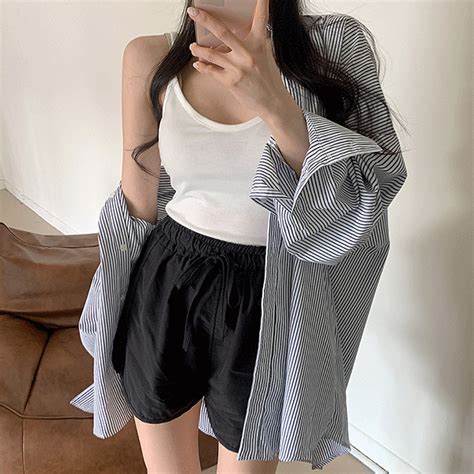 본지샵 [4xl 빅사이즈 오버핏 통통 77 88 여리여리 출근룩 오피스룩 단가라 남방] 바이브 스트라이프 박시핏 셔츠 [무료배송]