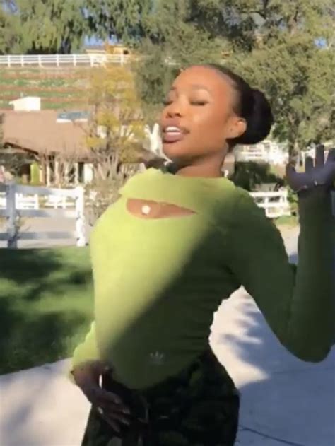 Sza Confirms Brazilian Butt Lift Amid Plastic Surgery Speculation Nt News