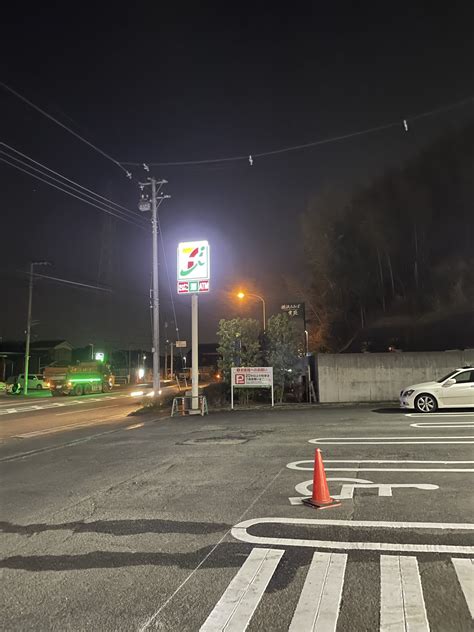 【css】「background Repeat」の使い方。【背景画像の繰り返し】