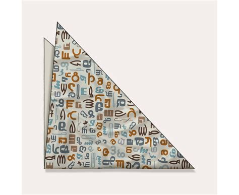 შარფი ანბანი ბეჟი