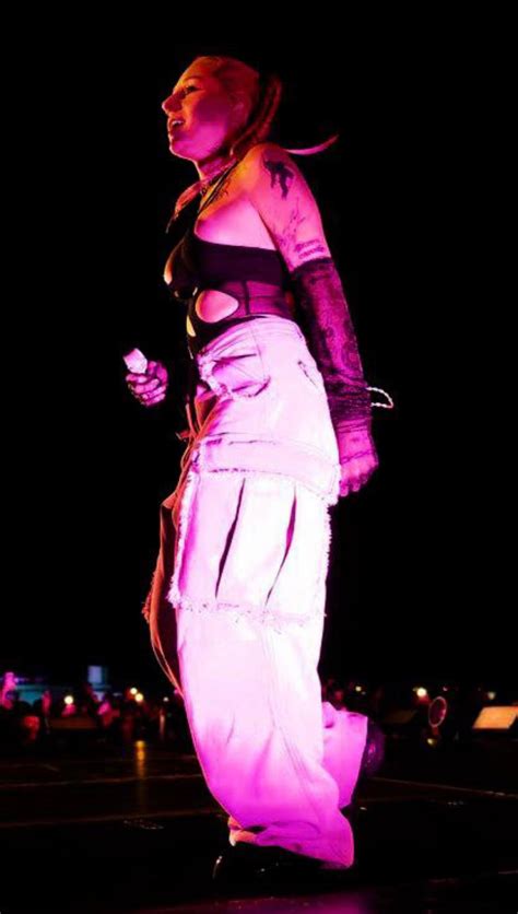 Cyc Leosi R Sexypolishyoutuber