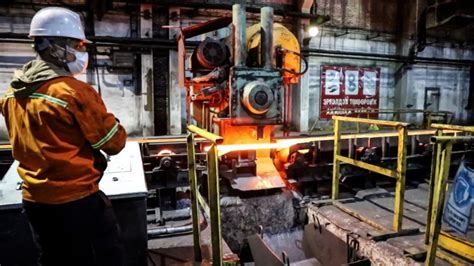 Дарханы төмөрлөгийн үйлдвэр экспортоо дахин эхлүүлнэ