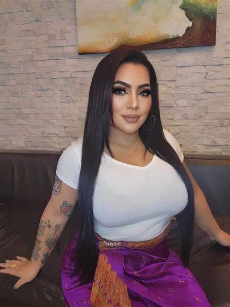 Christina Barbadian Masseuse In Abu Dhabi