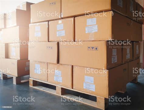 판지 상자 선적 제조 창고 고객에게 배송을 위한 골판지 상자 또는 패키지 상품의 스택 상자에 대한 스톡 사진 및 기타 이미지 Istock