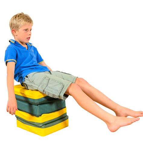 Jiggler Balancing Tower Stool