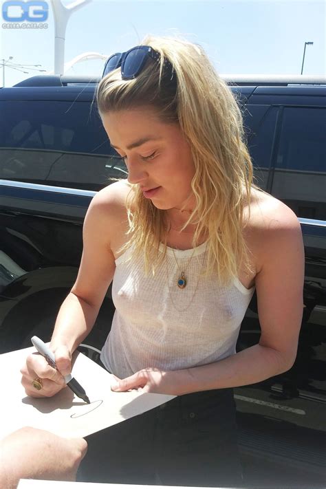 Amber Heard Nude Pictures Onlyfans Leaks Playboy Photos Sex Scene Uncensored