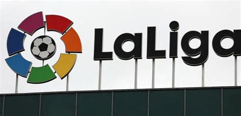 لمتابعي الليغا إليكم جدول مباريات الريال وبرشلونة ضمن الجولة الـ34