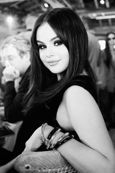 Selena Gomez Attends Varietys Hitmakers Brunch D Tumbex