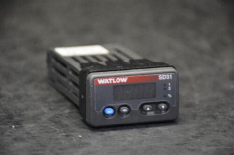 Watlow Sd31 Hkua Aa0r 1 32 Din Pid Temperature Controller Ebay