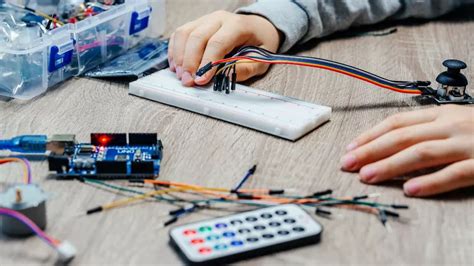 Aprende A Programar De Manera Divertida Con Estos Kits De Robótica Para Arduino Iguana Robot