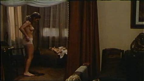 Naked Cecilia Roth In El Curso En Que Amamos A Kim Novak