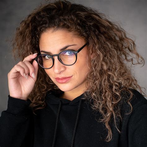 Reading Glasses Explained Magnification Types And Usage Zenottic