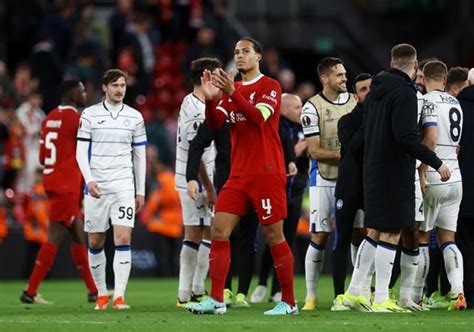 Ван Дайк каза защо Ливърпул изяде голям пердах в Европа