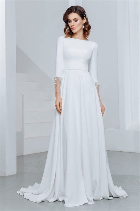 Приталенное свадебное платье с рукавом Infanta Freya | Купить свадебное ...