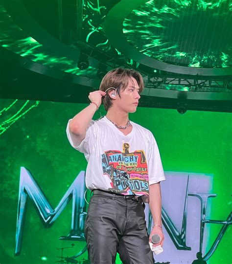 더쿠 리노 실물 보기 전 폰카 리노 보기 스압주의