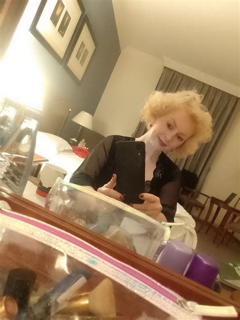 Marlyn From Prague Milf Massage Sex Czech Escort In Al Manama