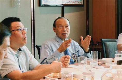 Tan Sri Dr Lim Wee Chais Book Of Quotes By Top Glove Issuu