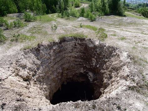 What Causes Sinkholes The Top 6 Sinkholes All Over The World