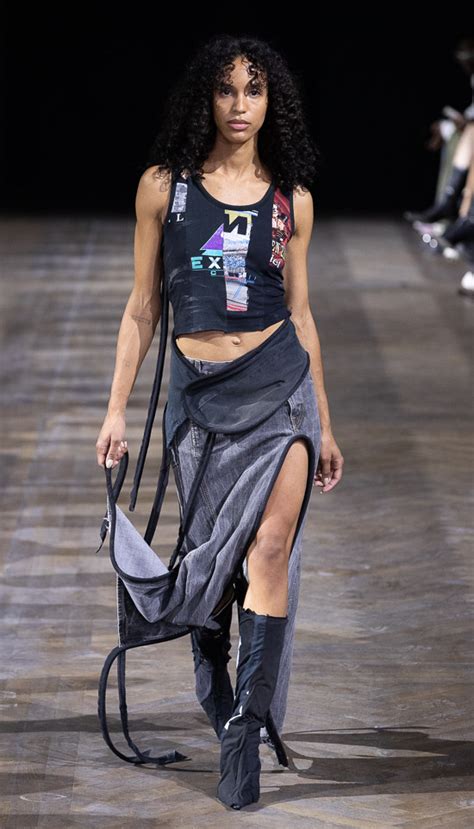 Laura Gerte Erste Runway Show Modacycle