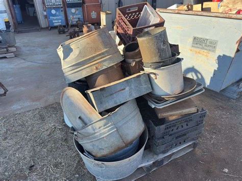 Assorted Storage Assiter Auctioneers Assorted Storage Assiter Auctioneers