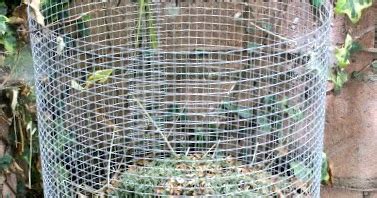 Sunny Simple Life Make Your Own Compost Holder