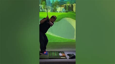 화질이 떵지립니다 😱ㅋ백상어동생 필살기 로브샷 아닙니까 ㅎ 골프존 필드 골프 골프레슨 골프존cc 스크린골프 퍼터 필드골프 필드레슨 웨지 어프로치숏