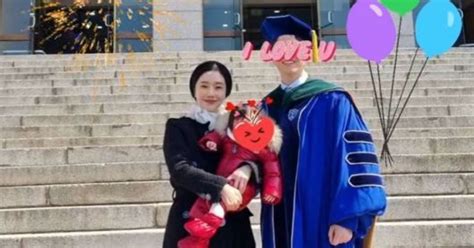 이정현 훤칠한 ♥의사 남편 Y대 졸업→딸 안고 참석 “엘리트 가족 느낌”