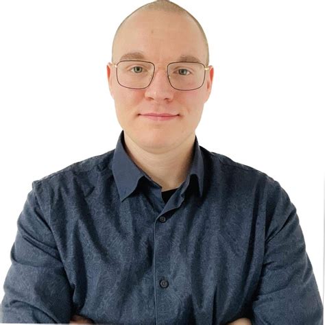 dariusz janicki pracownik obsługi punktu lombardowego aurum sp z o
