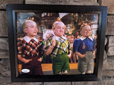 Autographed Jerry Maren The Lollipop Guild Munchkin In The Wizard Of Oz