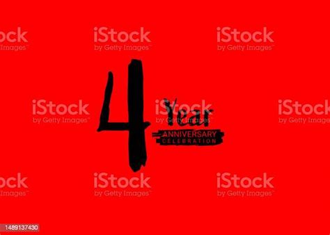 빨간색 배경에 4 주년 기념 축하 로고 4 숫자 로고 디자인 4 번째 생일 로고 로고 타입 기념일 축하를위한 벡터 기념일 포스터 초대 카드 4에 대한 스톡 벡터 아트 및