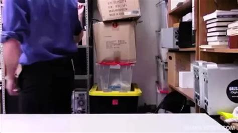 Shoplyfter Gets Facefucked Scrolller