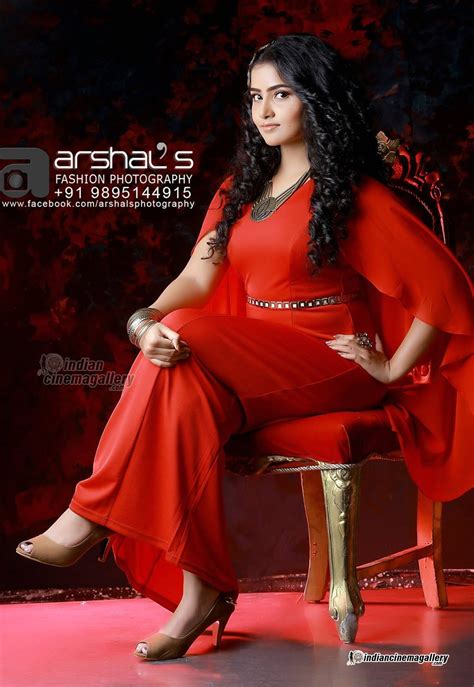 Anupama Parameshwarans Feet