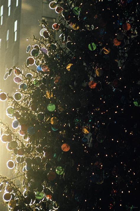 Christmas No 13 Jay Maisel