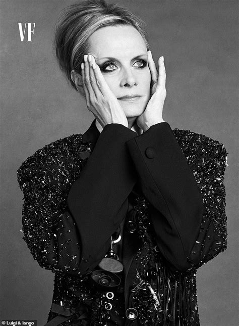 Twiggy Iconic Focus Top Modeling Agency In New York And Los Angeles