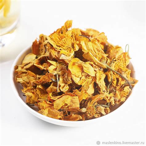 Золотой лотос сухоцвет 10 гр купить в интернет-магазине Ярмарка ...