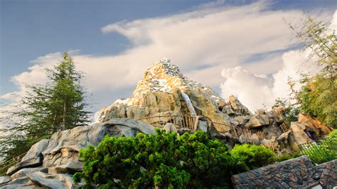 Reopening Date Revealed For Disneylands Matterhorn Bobsleds