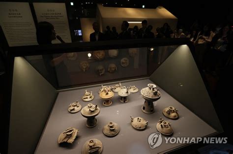 Lg가 투명 디스플레이 협찬한 국립중앙박물관 특별전시 인스티즈instiz 이슈 카테고리