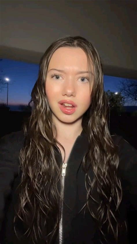 Violet Mcgraw