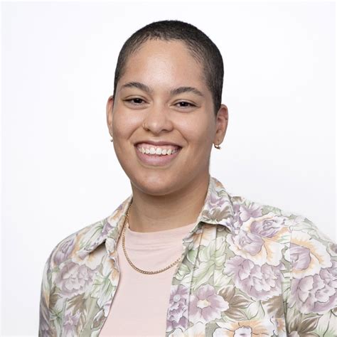 Tianna Thompson The Dais