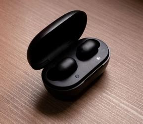 Are Bluetooth Headphones Safe Emf Protection Pros