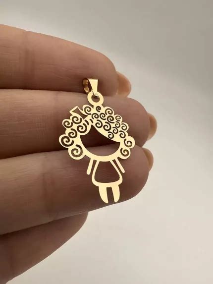 پلاک دختر فرفری گالری طلای مرجان