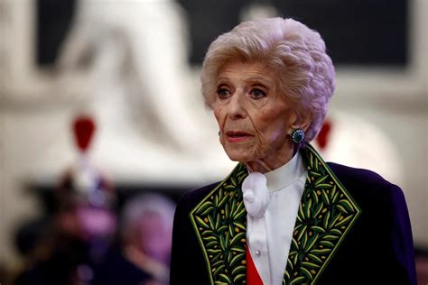 La Experta En Rusia Hélène Carrère Premio Princesa De Ciencias