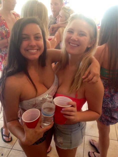 Two Friends Porn Pic Eporner