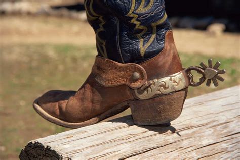 How To Choose The Right Set Of Spurs